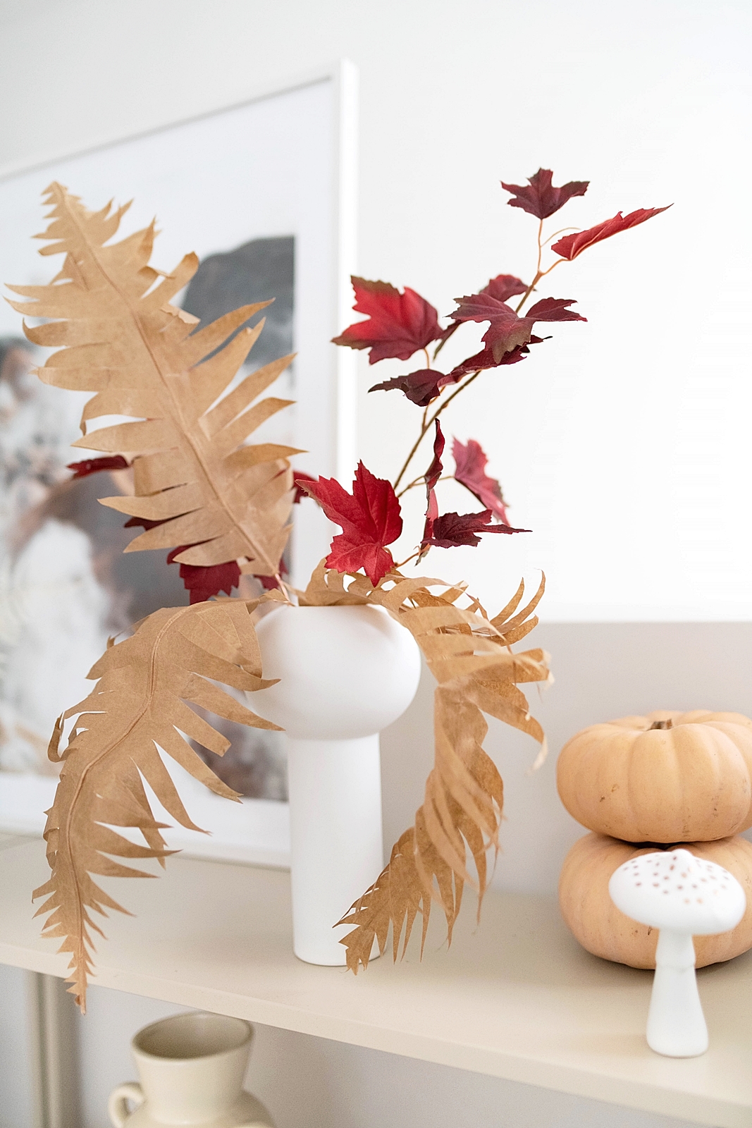 Herbstdeko fürs Wohnzimmer: Deko-Farn aus Papier – Sinnenrausch